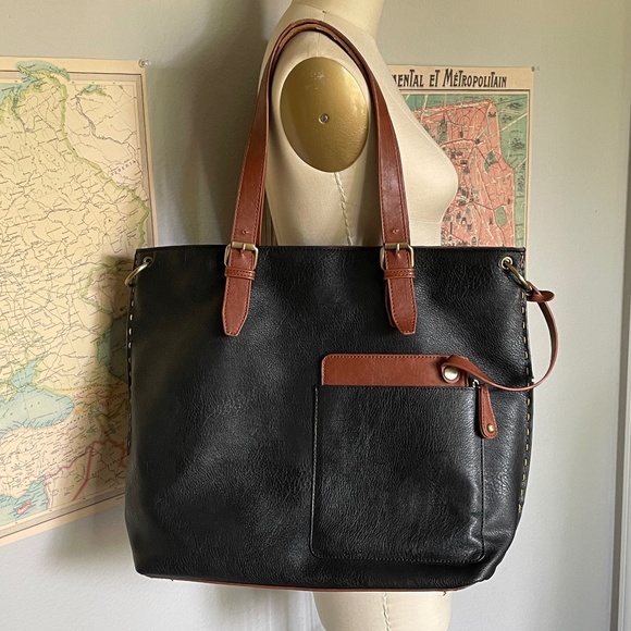 Shiraleah | Bags | Shiraleah Chicago Large Faux Leather Travel Tote Bag ...